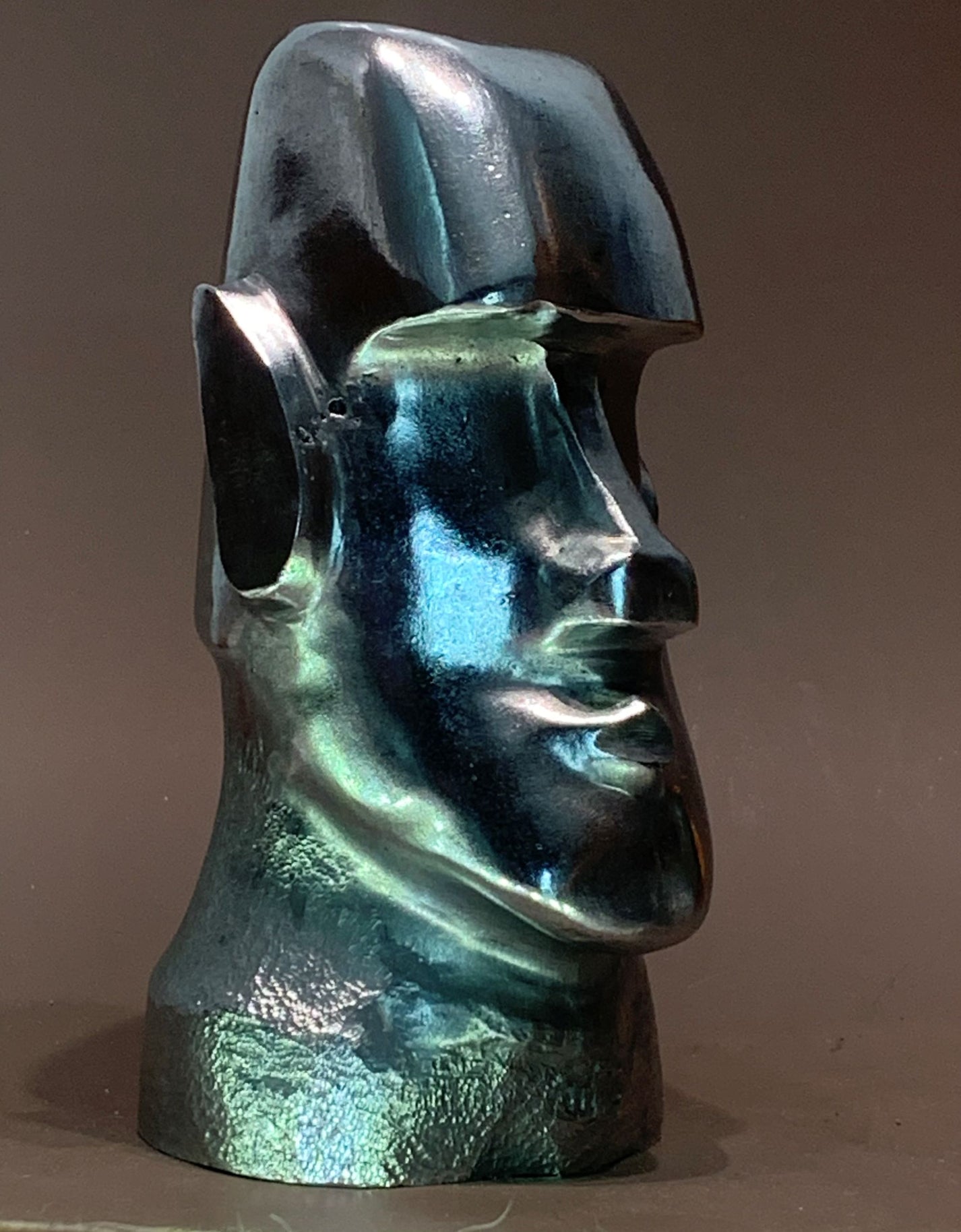 Mo'ai – The Arts Hole